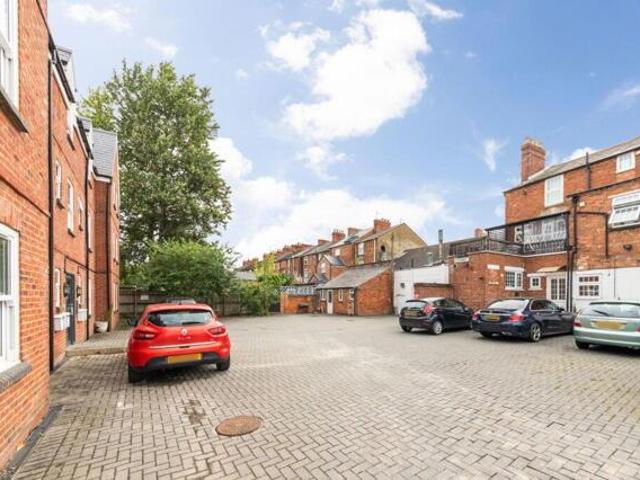 Shared Living/roommate 24 Bedroom For Sale Banbury Oxfordshire 2450000 ELS99029399