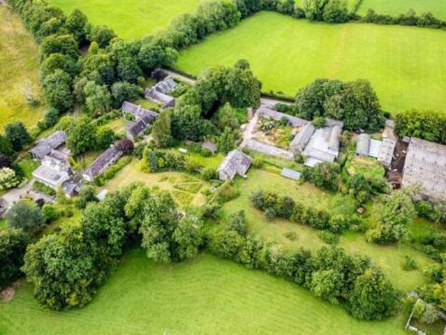 Shared Living/roommate 26 Bedroom For Sale Carmarthenshire Carmarthenshire 1200000 ES101278270