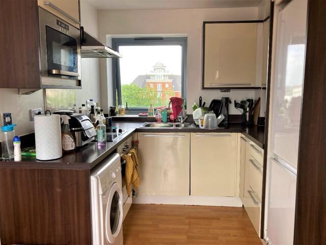 Shared Living/roommate 2 Bedroom For Rent Colchester Essex 2000 ELS101702228