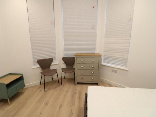 Shared Living/roommate 2 Bedroom For Rent London London 1192 ELS90561747