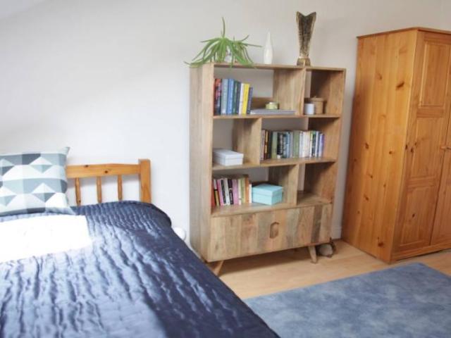 Shared Living/roommate 2 Bedroom For Rent London London 1200 ES101852662