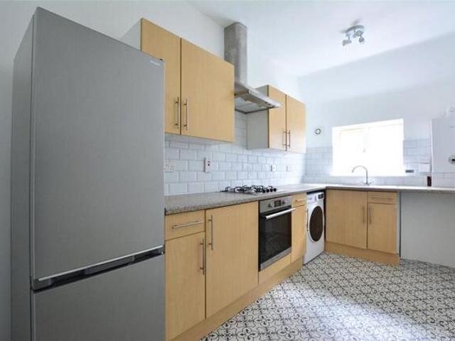 Shared Living/roommate 2 Bedroom For Rent London London 2250 ES100054023