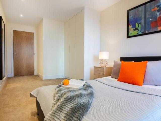 Shared Living/roommate 2 Bedroom For Rent London London 4986 ELS90560481
