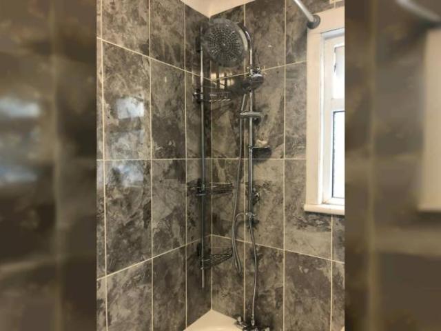 Shared Living/roommate 2 Bedroom For Rent London London 800 ELS101855506