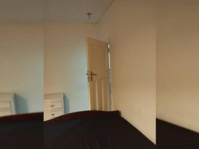 Shared Living/roommate 2 Bedroom For Rent London London 800 ES95823382