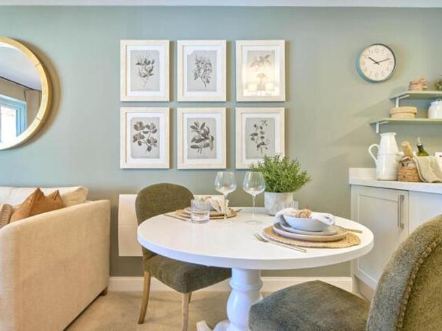 Shared Living/roommate 2 Bedroom For Rent Rickmansworth Hertfordshire 4185 ELS101359167
