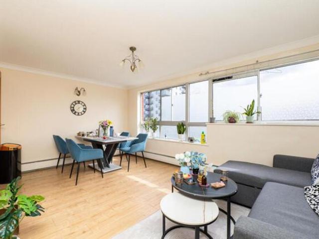 Shared Living/roommate 2 Bedroom For Rent Surrey Surrey 1700 ES101920347