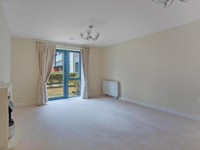 Shared Living/roommate 2 Bedroom For Rent Taunton Somerset 2305 ES100002272