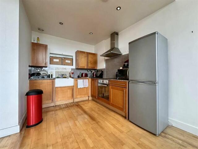 Shared Living/roommate 2 Bedroom For Sale Manchester Greater Manchester 175000 ELS100023982