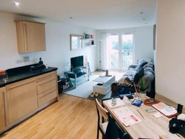 Shared Living/roommate 2 Bedroom For Sale Manchester Salford 170000 ES100503458
