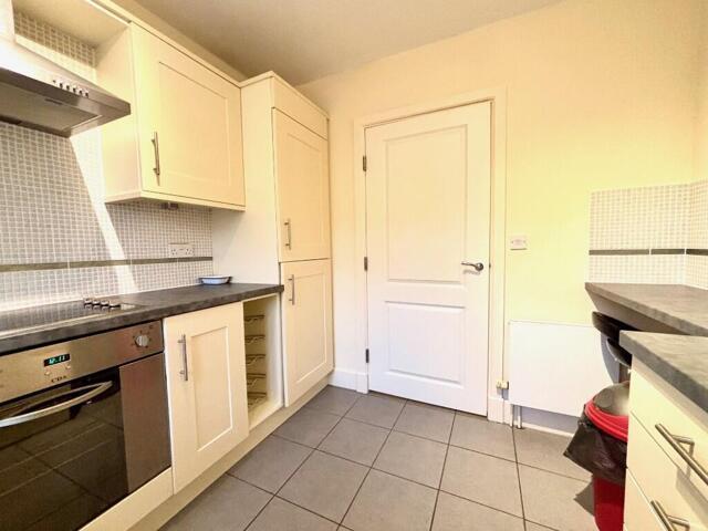 Shared Living/roommate 2 Bedroom For Sale Matlock Derbyshire 185000 ES100058360