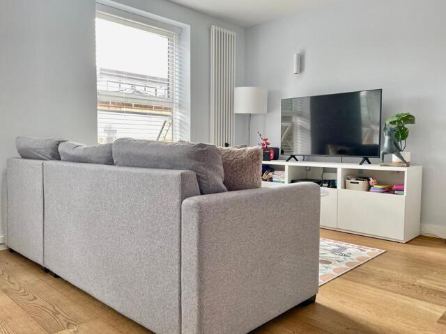 Shared Living/roommate 2 Bedroom For Sale Milton Keynes Milton Keynes 275000 ES98834435