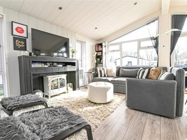 Shared Living/roommate 2 Bedroom For Sale New Milton Hampshire 120000 ELS99608510