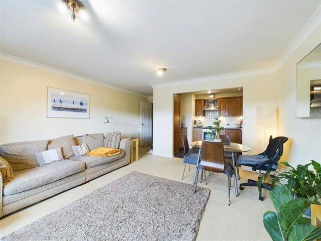 Shared Living/roommate 2 Bedroom For Sale Newcastle Tyne Y Wear 185000 ES99572055