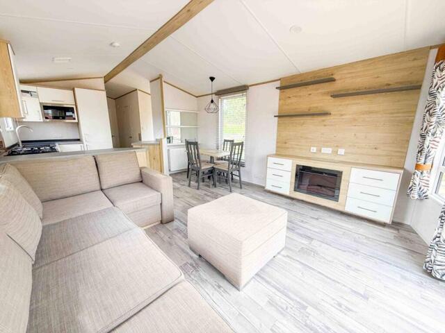 Shared Living/roommate 2 Bedroom For Sale Newcastle Emlyn Carmarthenshire 39950 ES101168252