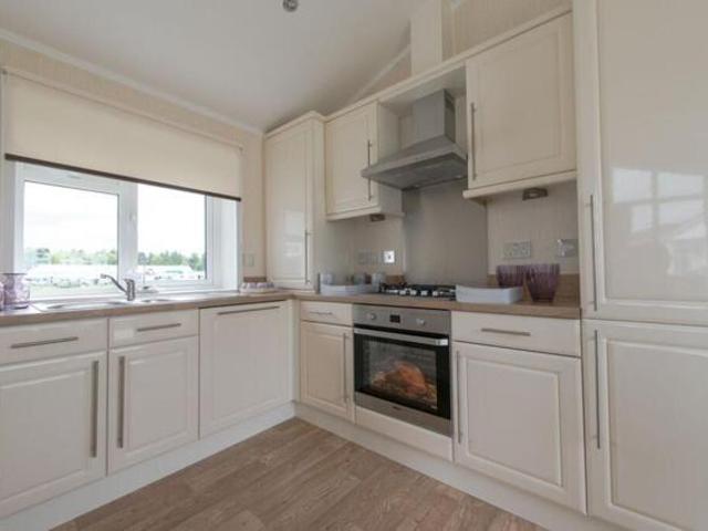 Shared Living/roommate 2 Bedroom For Sale Norfolk Norfolk 119995 ES101678533