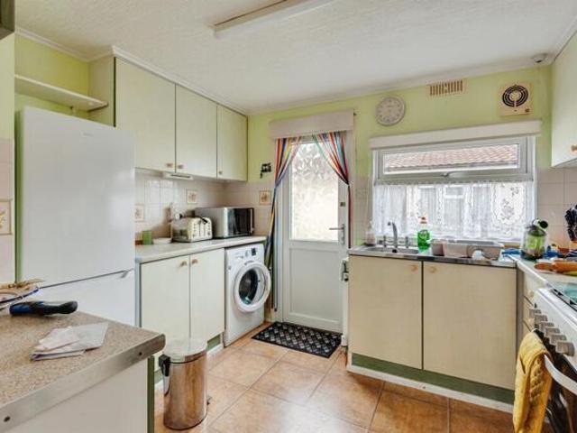 Shared Living/roommate 2 Bedroom For Sale Norley Cheshire 110000 ES100096618