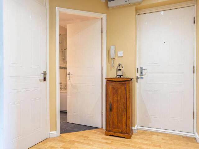 Shared Living/roommate 2 Bedroom For Sale North Yorkshire Calderdale 74950 ES98687654