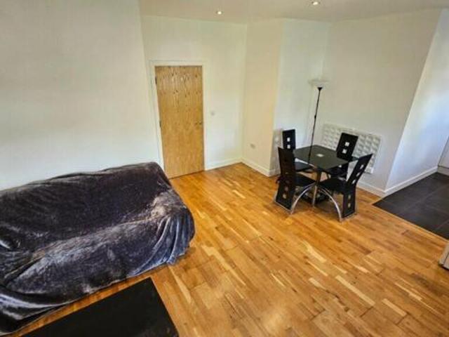Shared Living/roommate 2 Bedroom For Sale North Yorkshire Leeds 125000 ELS98903651
