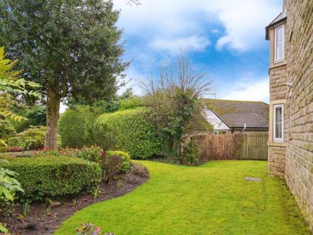 Shared Living/roommate 2 Bedroom For Sale North Yorkshire Leeds 285000 ES100263312