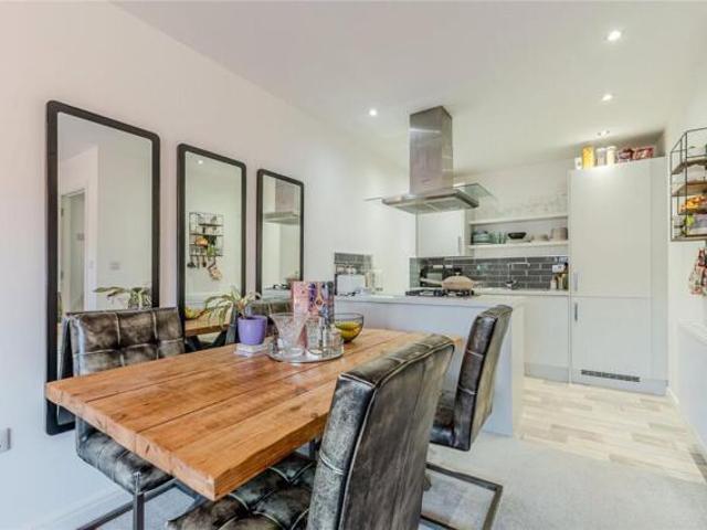 Shared Living/roommate 2 Bedroom For Sale North Yorkshire North Yorkshire 179995 ES98205273