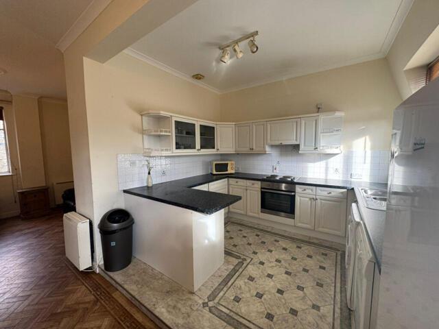 Shared Living/roommate 2 Bedroom For Sale Oxford Road Oxford Road 230000 ELS99808874