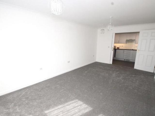 Shared Living/roommate 2 Bedroom For Sale Orpington Greater London 275000 ES101316088