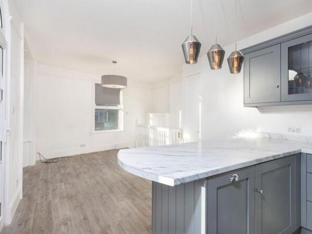 Shared Living/roommate 2 Bedroom For Sale Ashford Kent 215000 ELS99161512