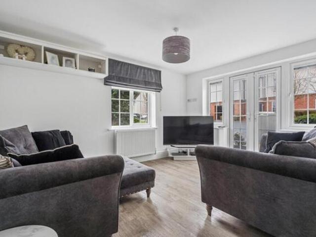 Shared Living/roommate 2 Bedroom For Sale Buckinghamshire Buckinghamshire 410000 ES99895454