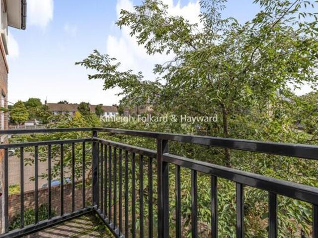 Shared Living/roommate 2 Bedroom For Sale Barnet Greater London 450000 ES101025261