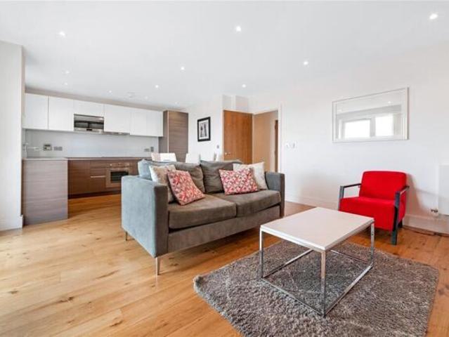 Shared Living/roommate 2 Bedroom For Sale Barnet Greater London 350000 ES98765809