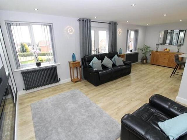Shared Living/roommate 2 Bedroom For Sale Barnsley South Yorkshire 185000 ES100057775