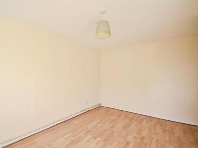 Shared Living/roommate 2 Bedroom For Sale Barking Greater London 240000 ES99840028
