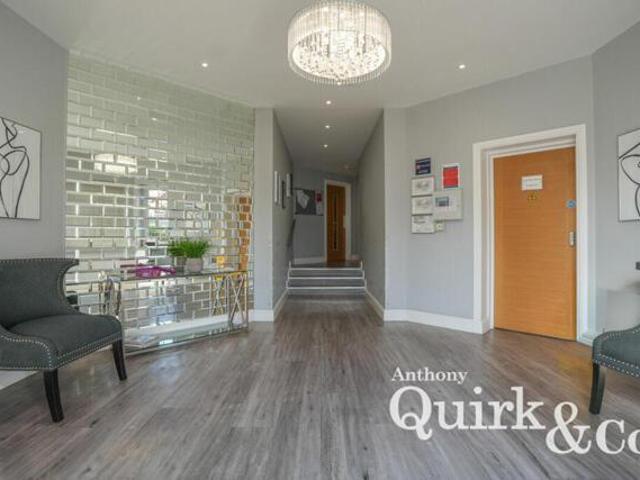 Shared Living/roommate 2 Bedroom For Sale Benfleet Essex 300000 ES100854840