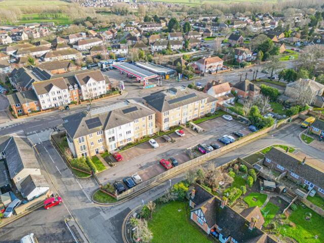 Shared Living/roommate 2 Bedroom For Sale Bletchley Milton Keynes 225000 ES101676717