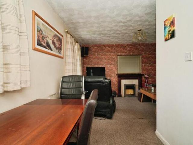 Shared Living/roommate 2 Bedroom For Sale Bolton Bolton 110000 ELS100132471