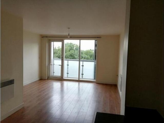 Shared Living/roommate 2 Bedroom For Sale Bolton Bolton 98000 ELS99688280