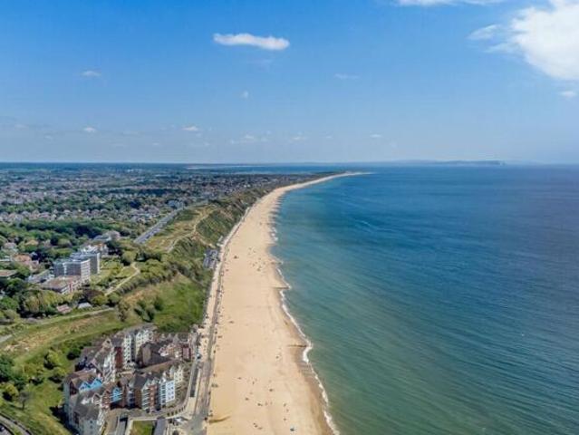 Shared Living/roommate 2 Bedroom For Sale Boscombe Bournemouth 230000 ES101677153