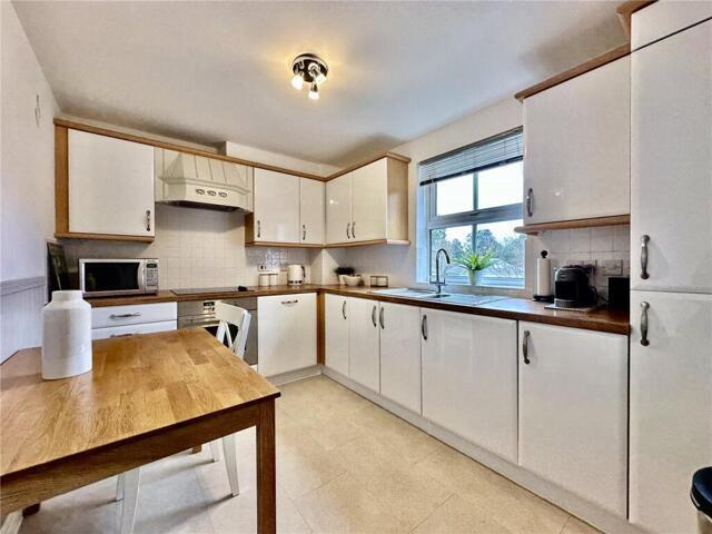 Shared Living/roommate 2 Bedroom For Sale Bournemouth Bournemouth 270000 ELS100649083