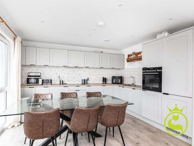 Shared Living/roommate 2 Bedroom For Sale Bournemouth Poole 290000 ES100398333