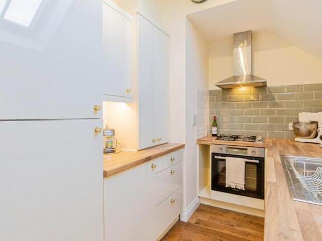 Shared Living/roommate 2 Bedroom For Sale Brackley Northamptonshire 240000 ELS101025953