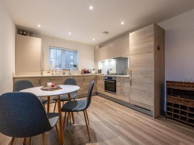 Shared Living/roommate 2 Bedroom For Sale Braintree Essex 260000 ES98577927