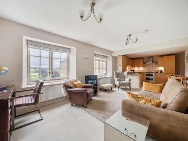 Shared Living/roommate 2 Bedroom For Sale Brushford Brushford 220000 ES98718334