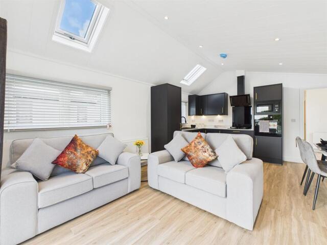 Shared Living/roommate 2 Bedroom For Sale Cumbria Cumbria 110000 ES98834572