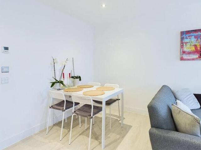 Shared Living/roommate 2 Bedroom For Sale Cambridge Cambridgeshire 440000 ES100263387