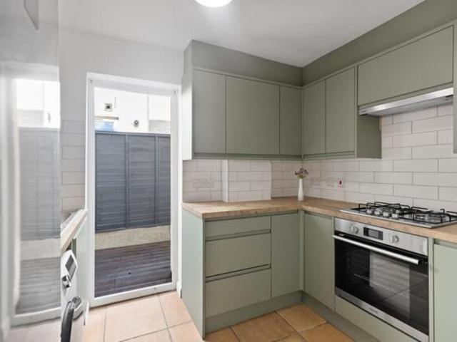 Shared Living/roommate 2 Bedroom For Sale Camden Greater London 550000 ES100503009