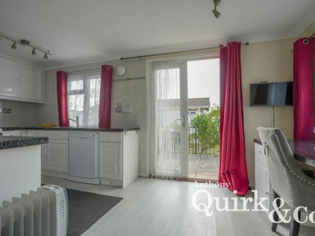 Shared Living/roommate 2 Bedroom For Sale Canvey Island Essex 195000 ES99475938