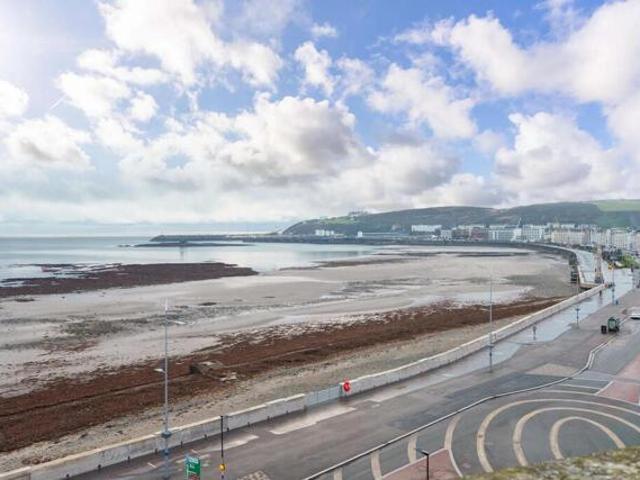 Shared Living/roommate 2 Bedroom For Sale Central Apartments Central Apartments 385000 ES98612200