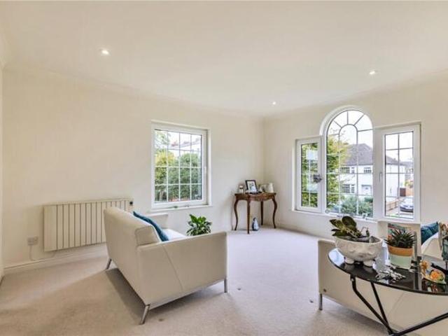 Shared Living/roommate 2 Bedroom For Sale Cheltenham Gloucestershire 220000 ELS99986169