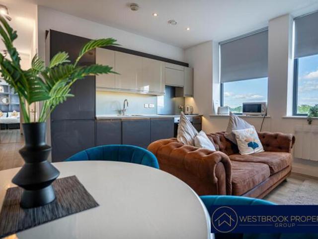 Shared Living/roommate 2 Bedroom For Sale Chelmsford Essex 275000 ELS101060009